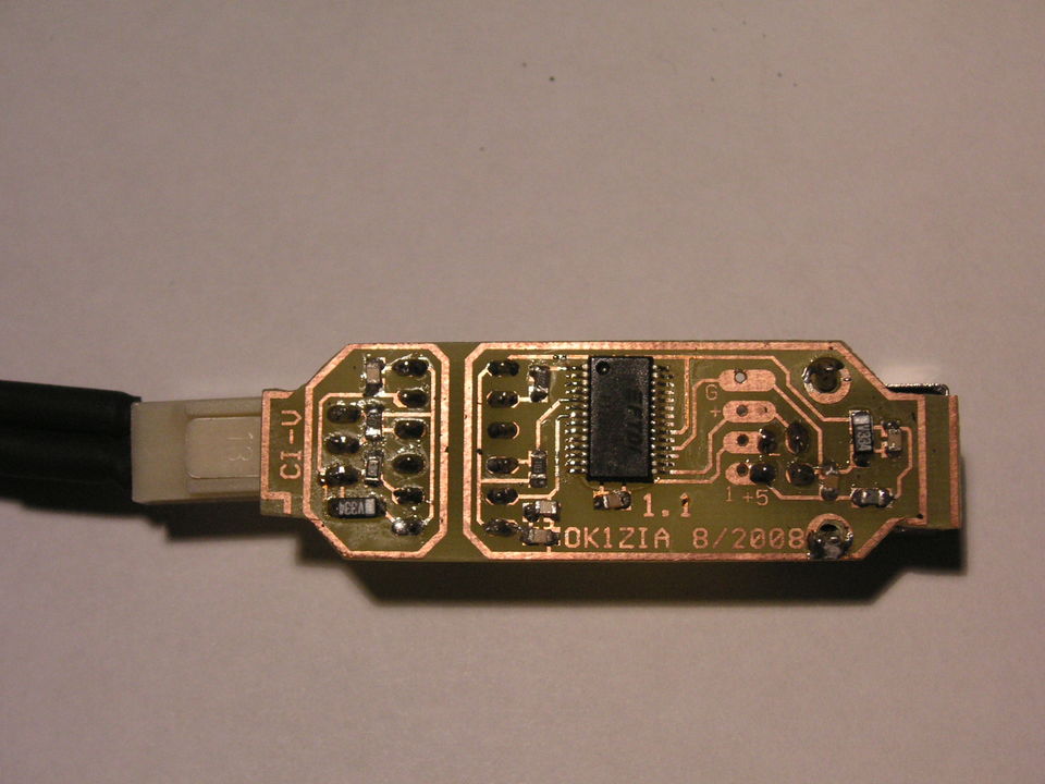 CI-V interface - Tučňák Wiki